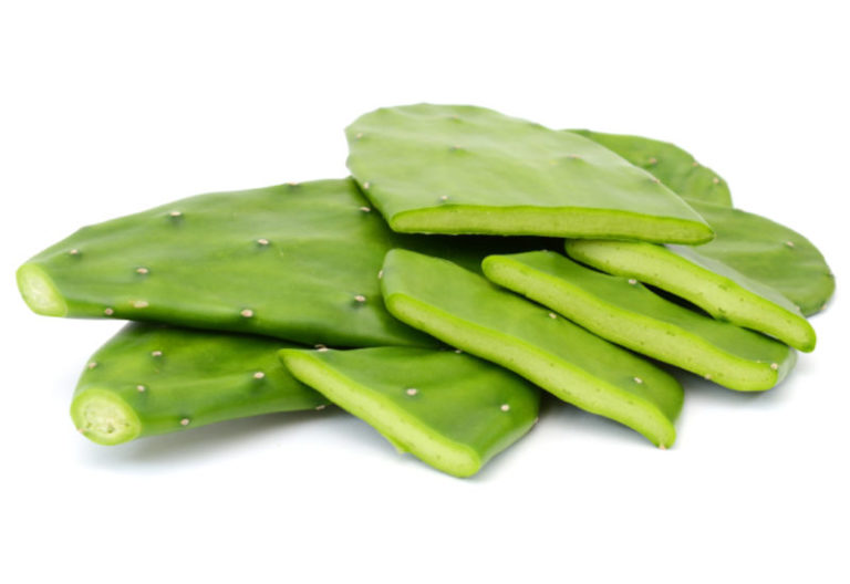 What Do Nopales Taste Like? Get The Facts