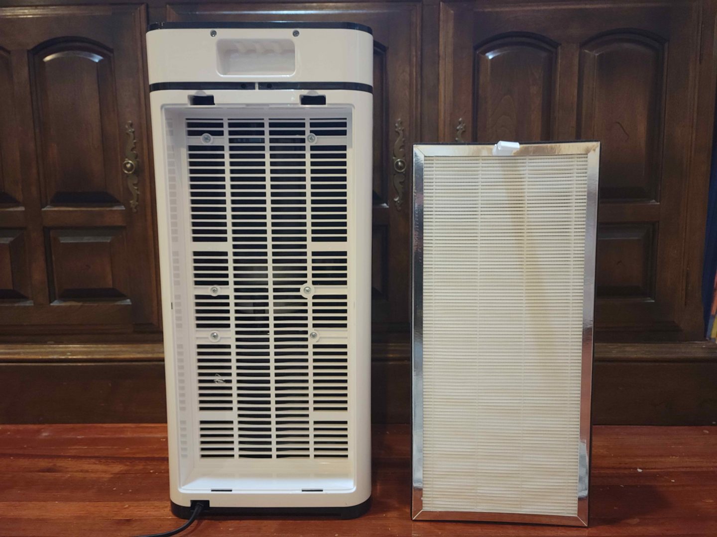 Real Medify MA-40 Air Purifier Review [4 Tests. 15 Photos]
