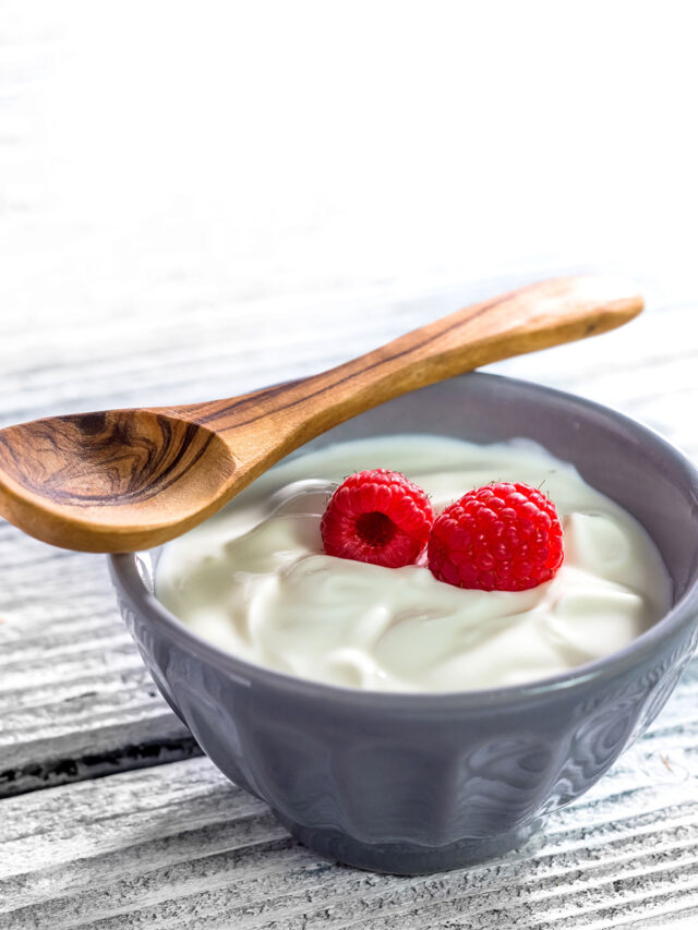 Is Greek Yogurt Acidic? - Tastylicious