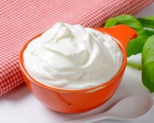 Creme Fraiche vs. Yogurt - Tastylicious