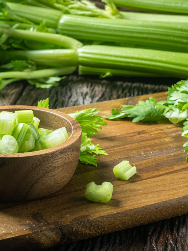 Is Celery Acidic or Alkaline? - Tastylicious