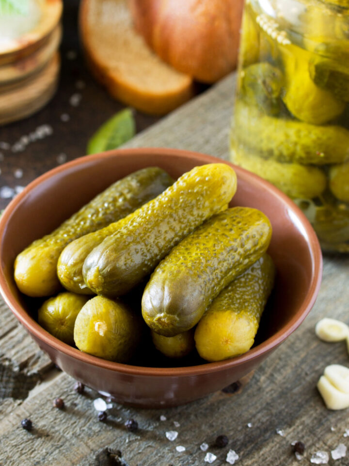 Does Pickle Juice Make You Poop? Everything You Need To Know - Tastylicious