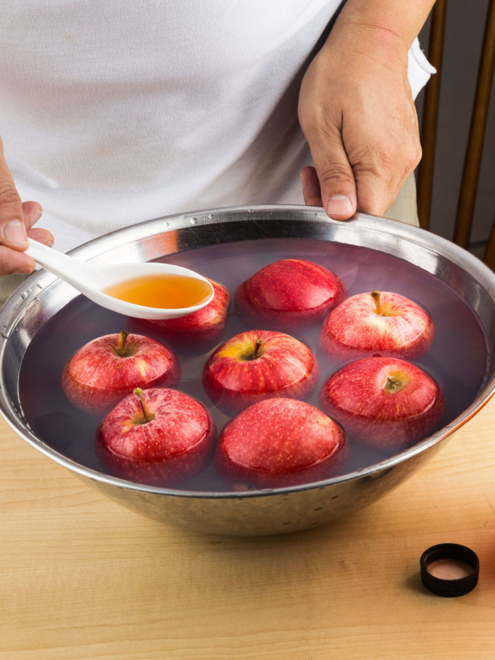 How To Wash Strawberries + Handy Tips - Tastylicious