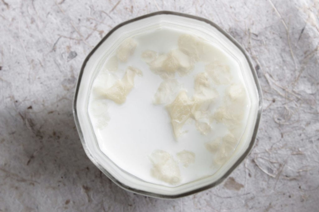 Does Oat Milk Go Bad? Here's Everything You Need To Know. - Tastylicious