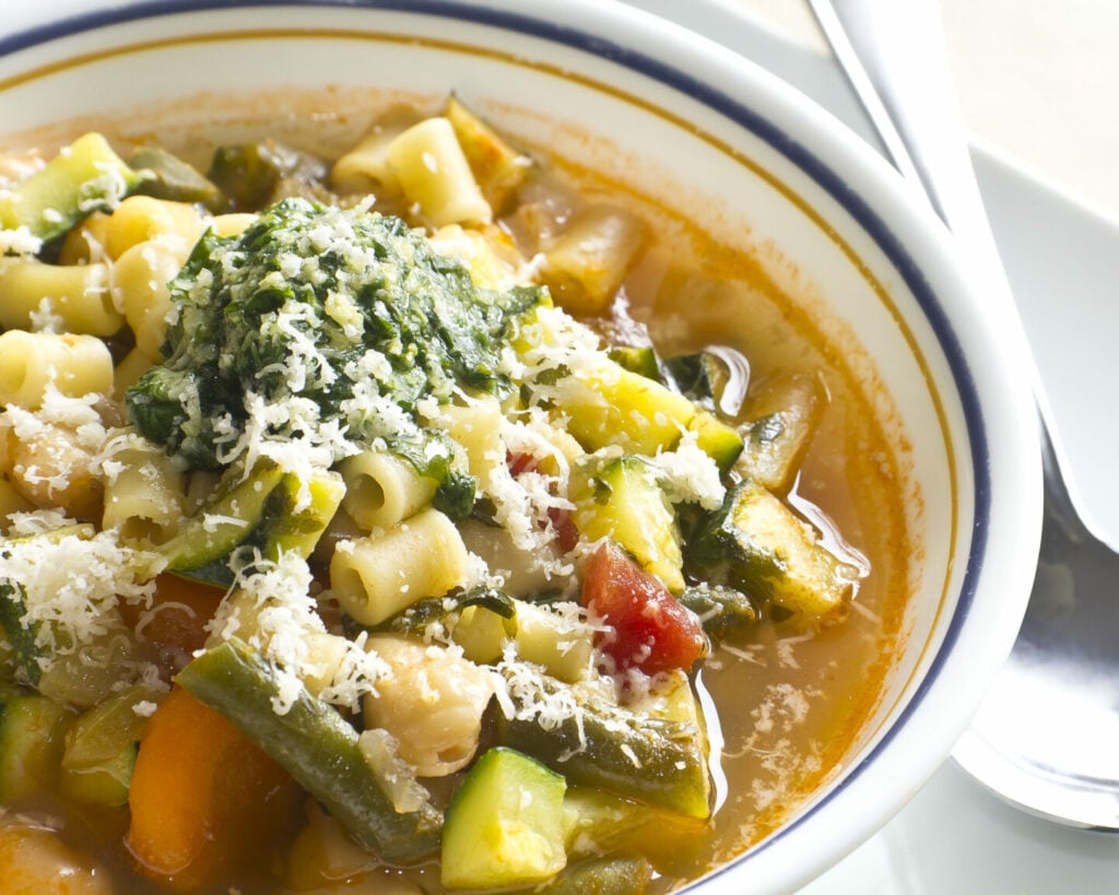 Pistou Vs Pesto – Ultimate Comparison Guide - Tastylicious