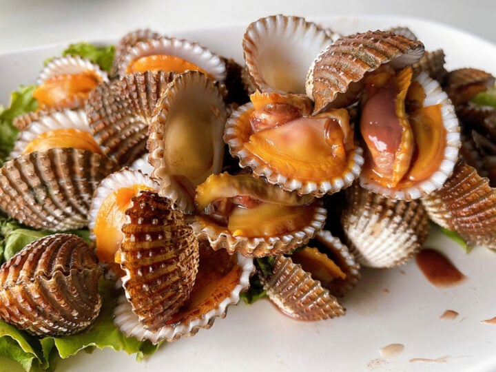 15 Types of Seafood High in Iron - Tastylicious