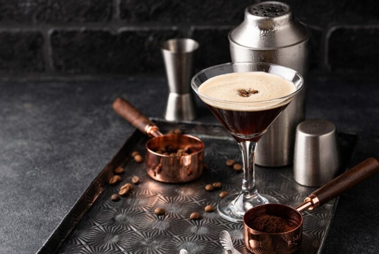 What is Coffee Extract, And How to Make It - Tastylicious