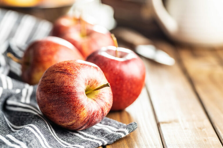 Are Apples Acidic? - Tastylicious